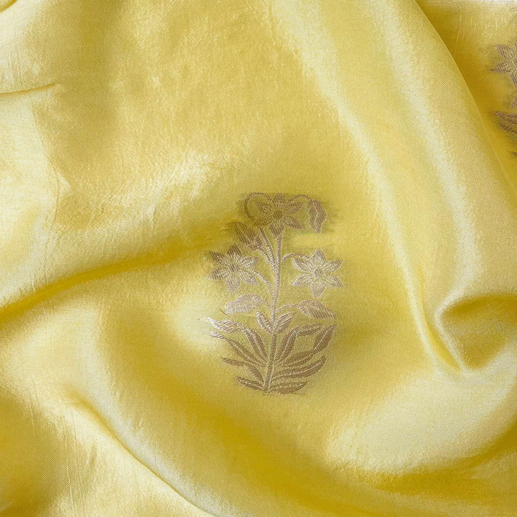 Pale Yellow Bunch of Daisies Cloth of Gold Woven Pure Russian Silk Fab ...